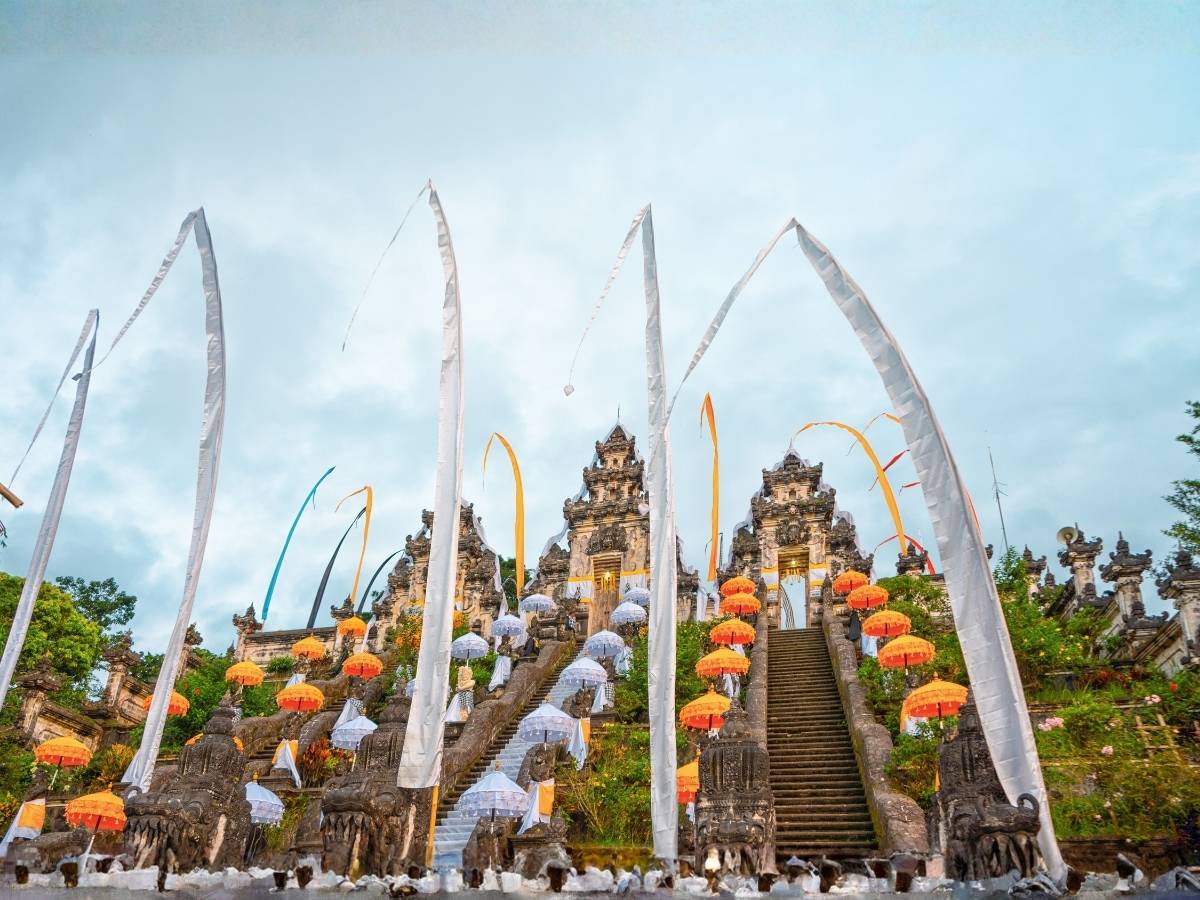 50+ Ucapan Hari Raya Galungan 2026 | Canva