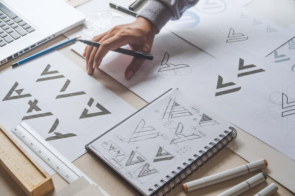 AI Pembuat Logo Online Gratis | Canva